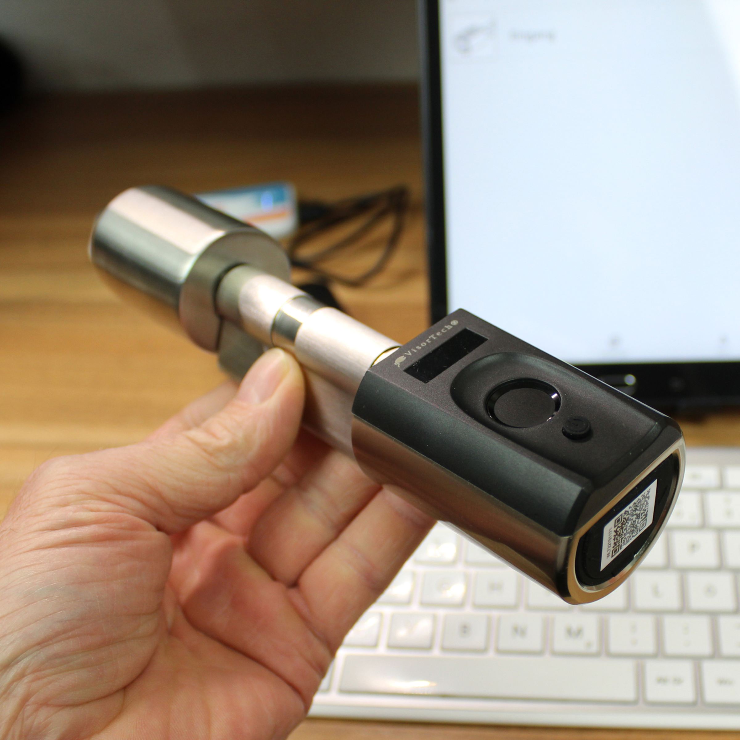 Fingerprint-Türöffner Test: VisorTech TSZ-700 - I and DIY